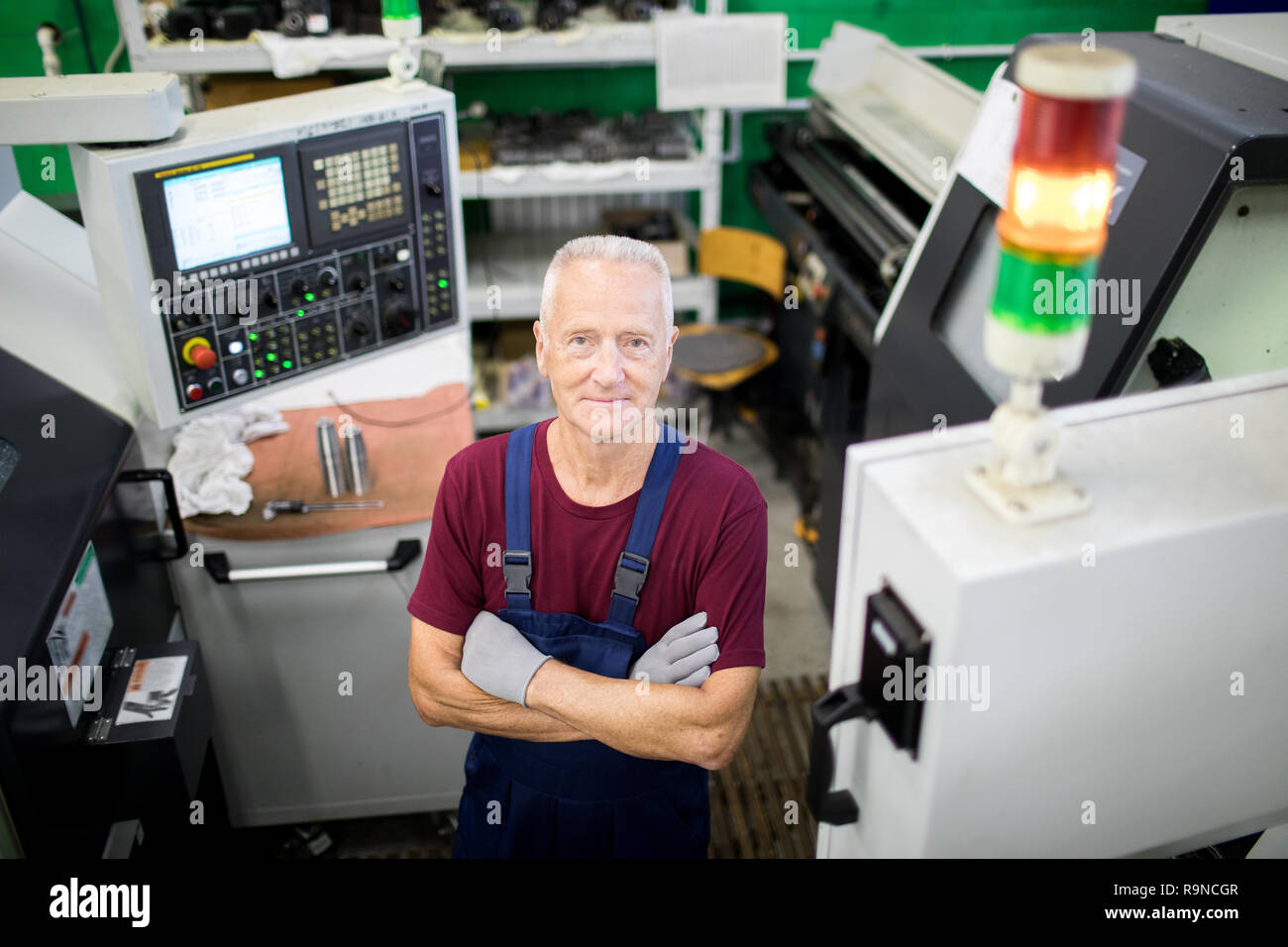 Factory industry operator hi-res stock photography and images - Alamy
