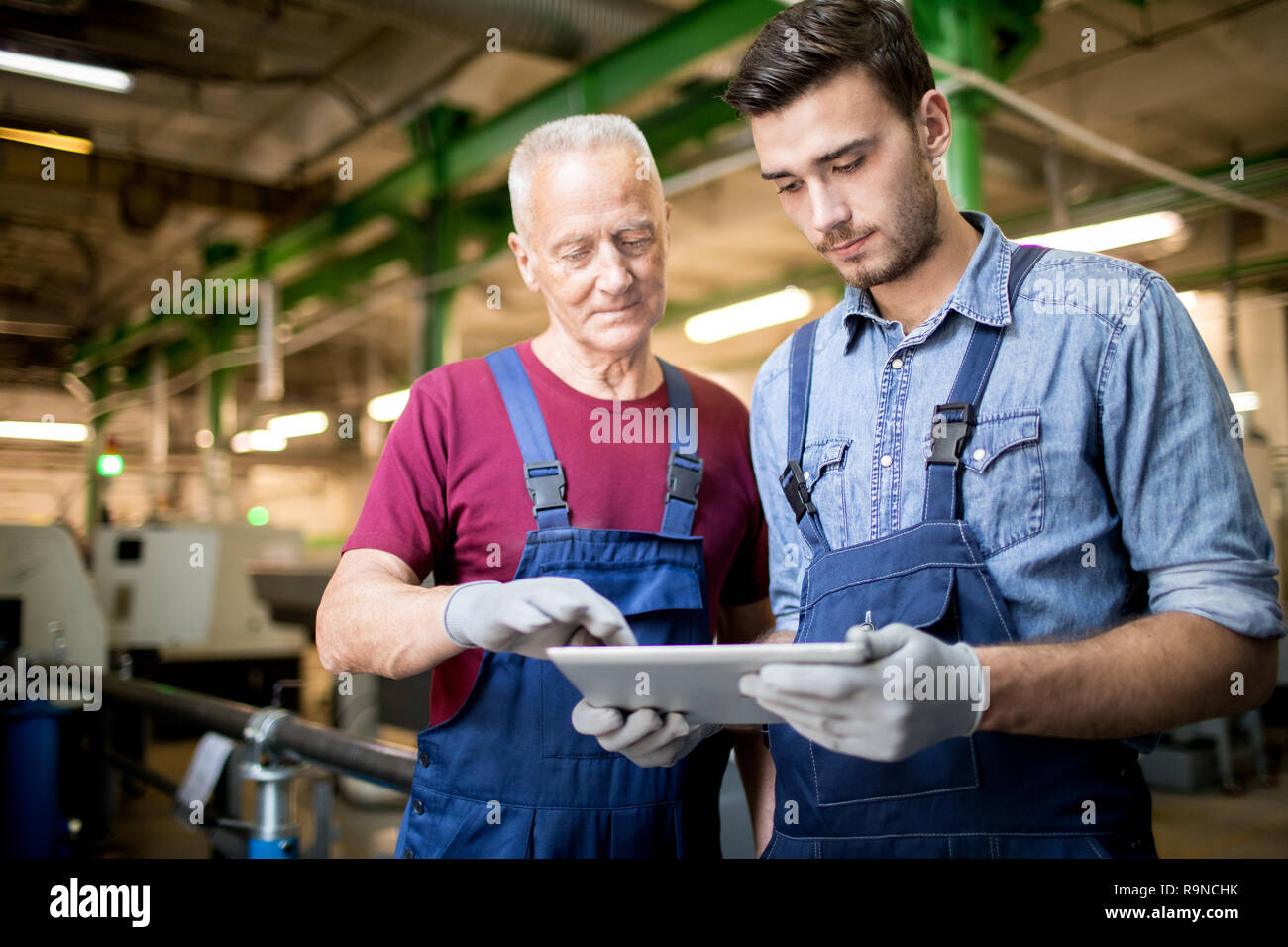 Computer technology in factory Stock Photo - Alamy