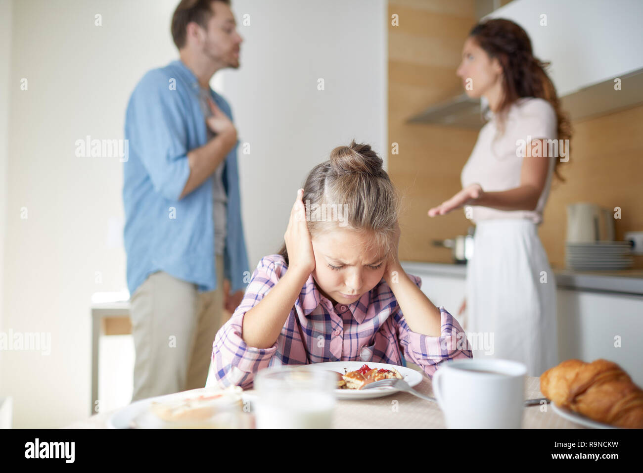 Family argument dinner hi-res stock photography and images - Alamy