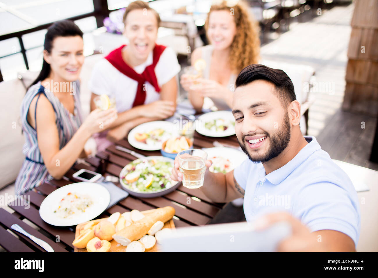 Please to rest hi-res stock photography and images - Alamy