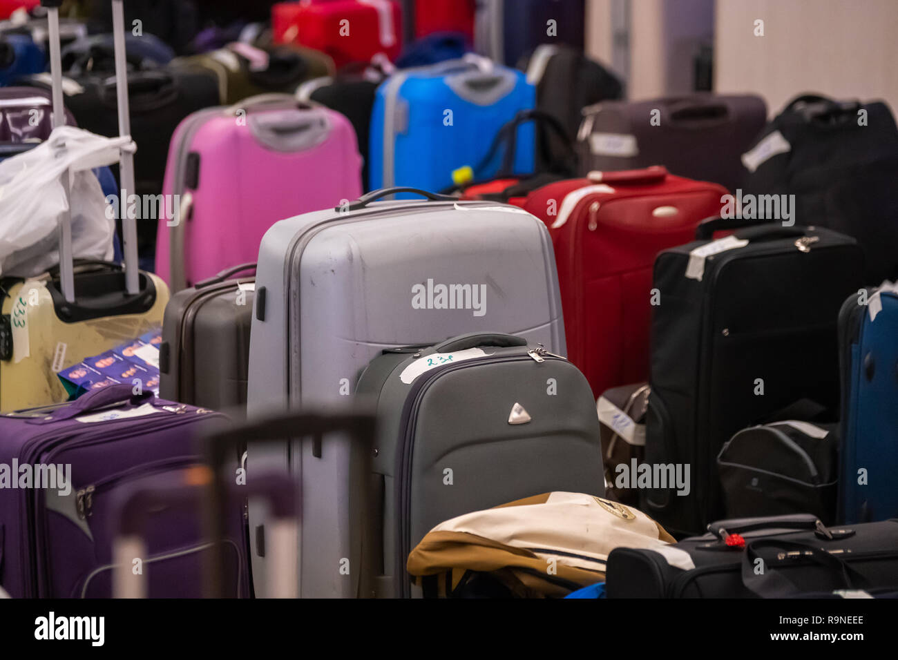 Large large amount of lost baggage Stock Photo - Alamy Large large amount of lost baggage Stock Photo - Alamy