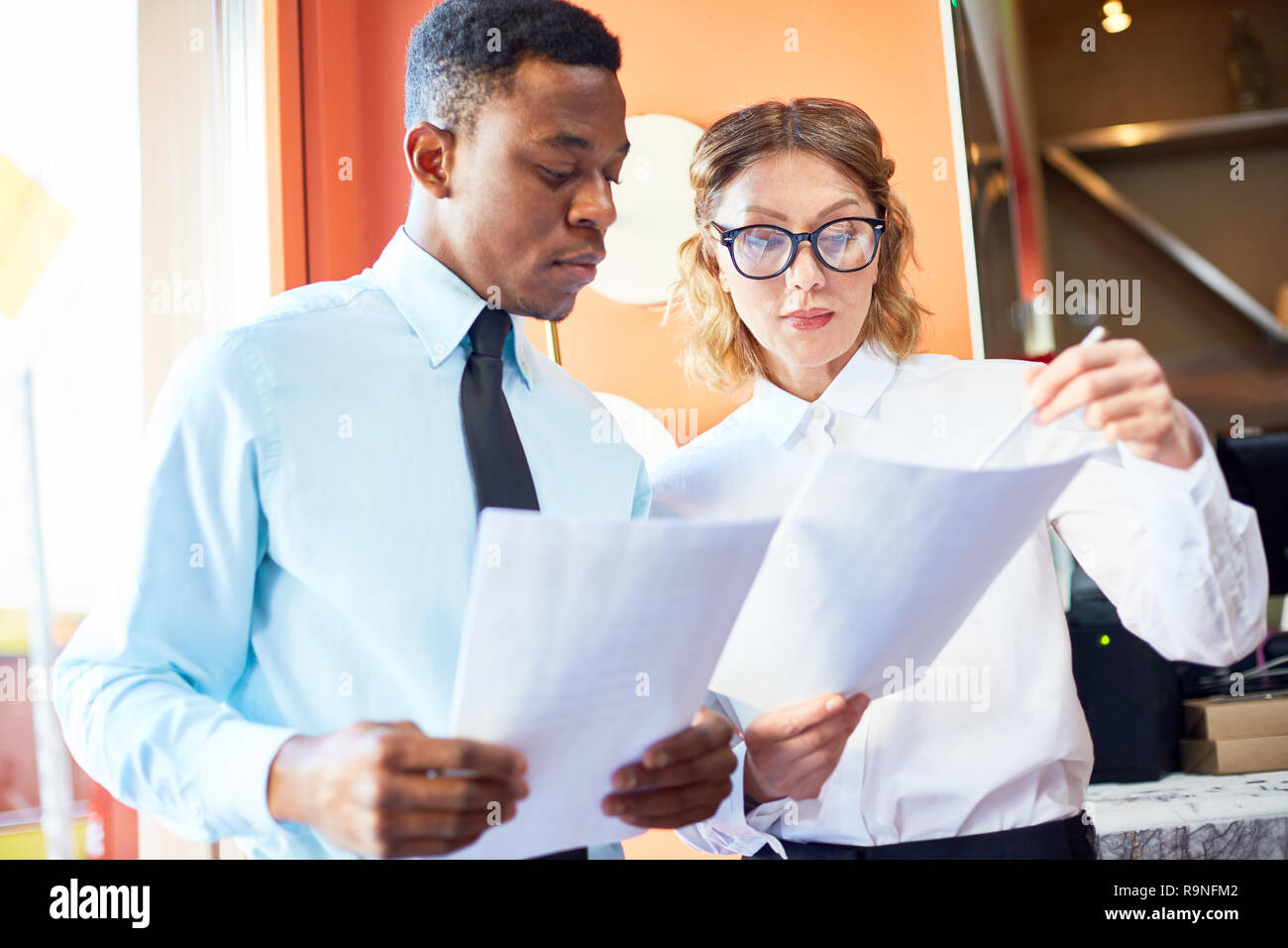 Solve detail hi-res stock photography and images - Alamy