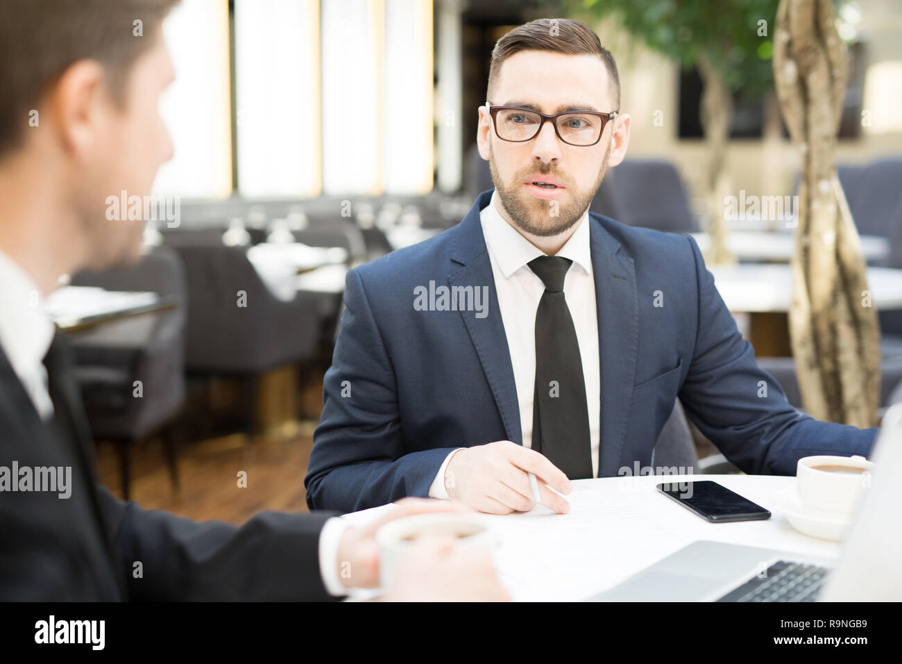 Meeting after lunch Stock Photo - Alamy
