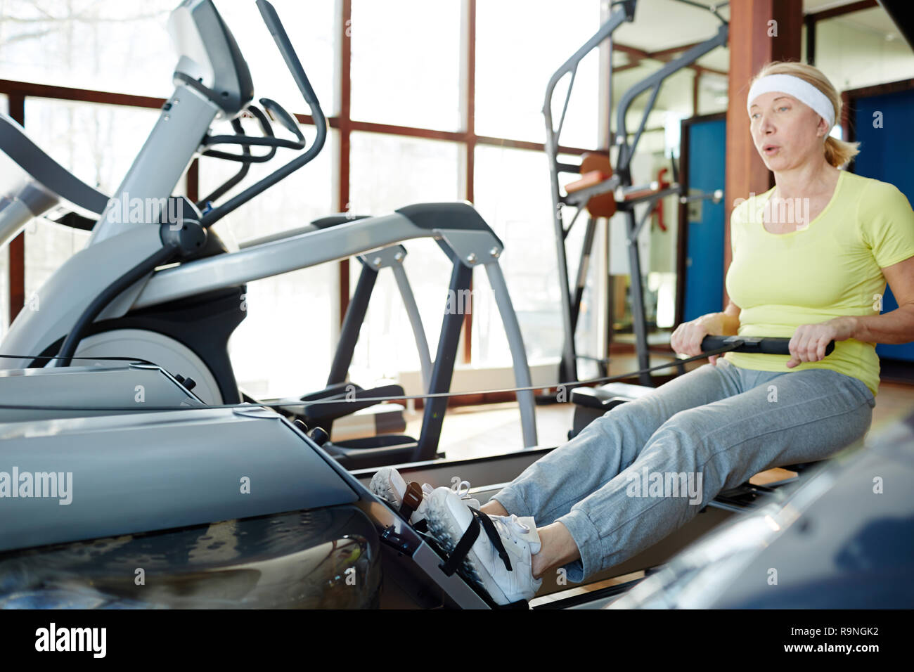 Row training hi-res stock photography and images - Alamy