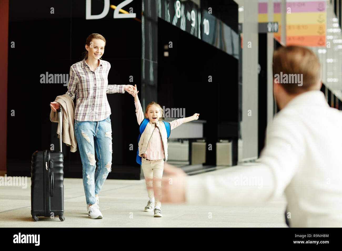 Running to father Stock Photo - Alamy