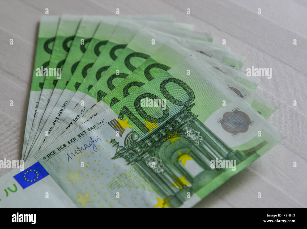 Euro billnote (EUR) background. The currency of the Euro area and ...