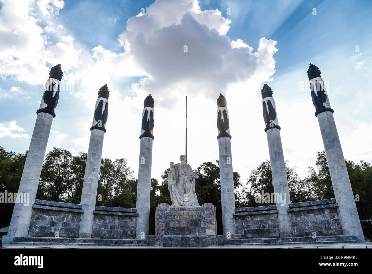 Monument to the Heroes children. The forest of Chapultepec. urban park ...
