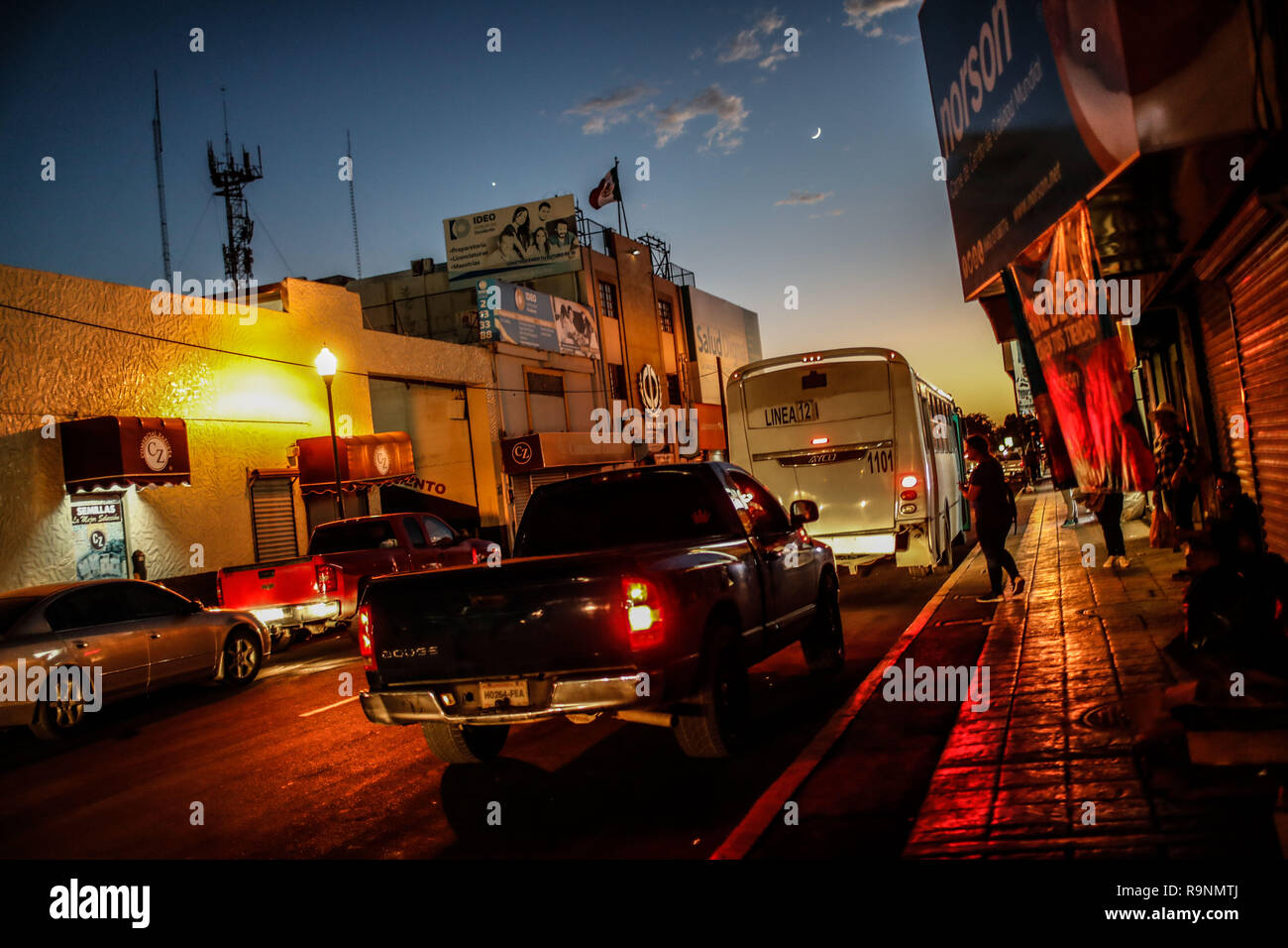 Vida cotidiana en el centro historico de Hermosillo, Sonora, Mexico ...