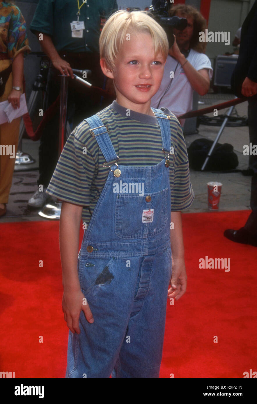 Dennis 1993 mason gamble hi-res stock photography and images - Alamy