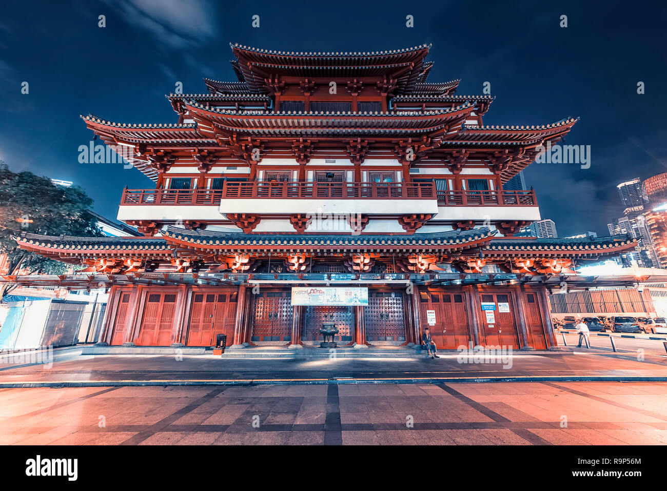 Tooth temple hi-res stock photography and images - Alamy
