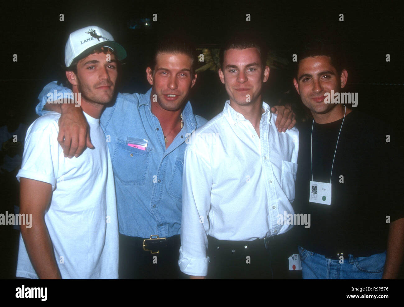 HOLLYWOOD, CA - JUNE 19: Actor Luke Perry, actor Stephen Baldwin and ...
