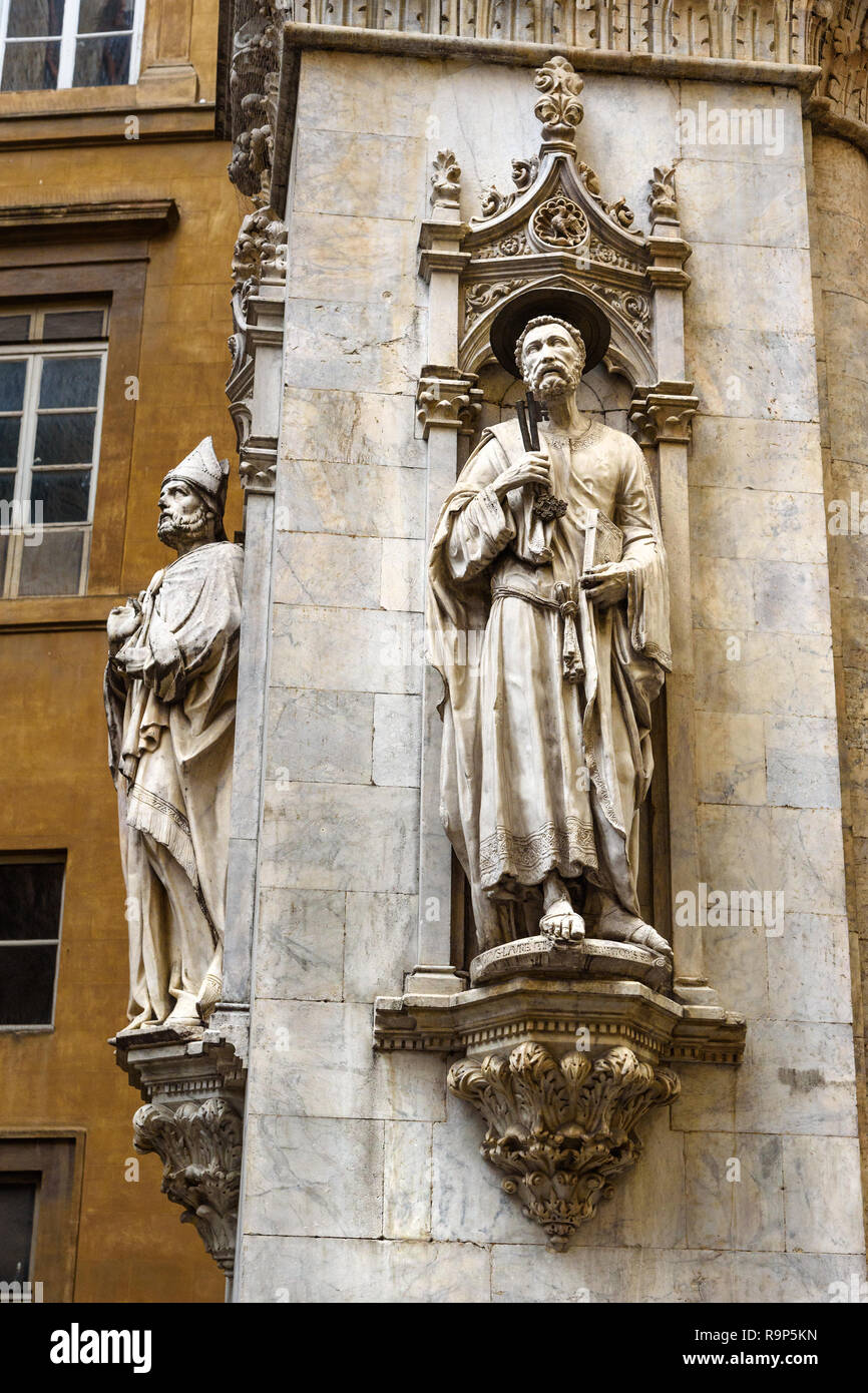 Saint sabinus hi-res stock photography and images - Alamy