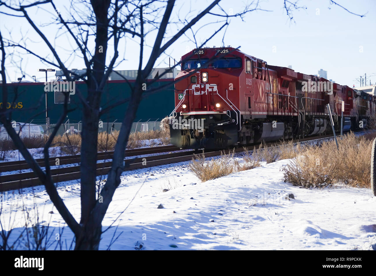 Canadian pacific railway locomotive hi-res stock photography and images - Alamy