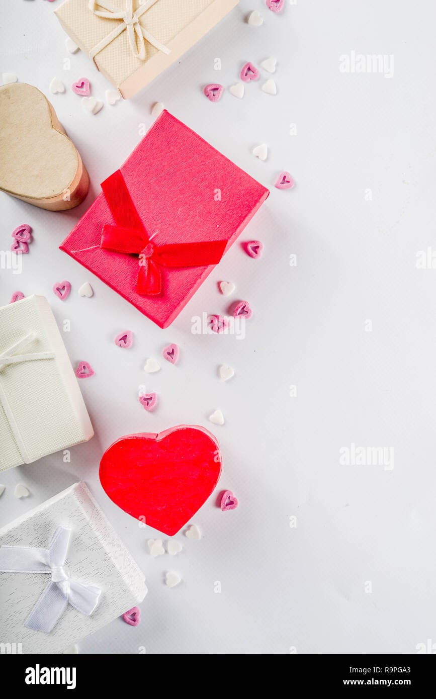 Valentines day gifts boxes background, frame for holiday greeting card ...