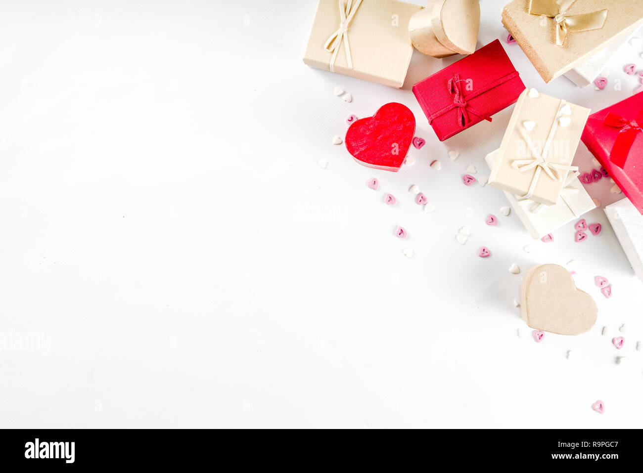 Valentines day gifts boxes background, frame for holiday greeting card ...