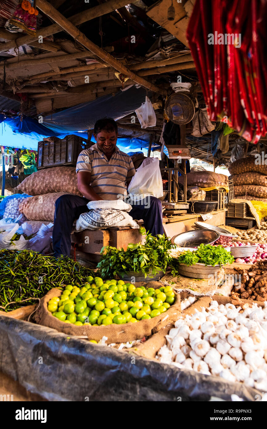 Chilli vending hi-res stock photography and images - Alamy