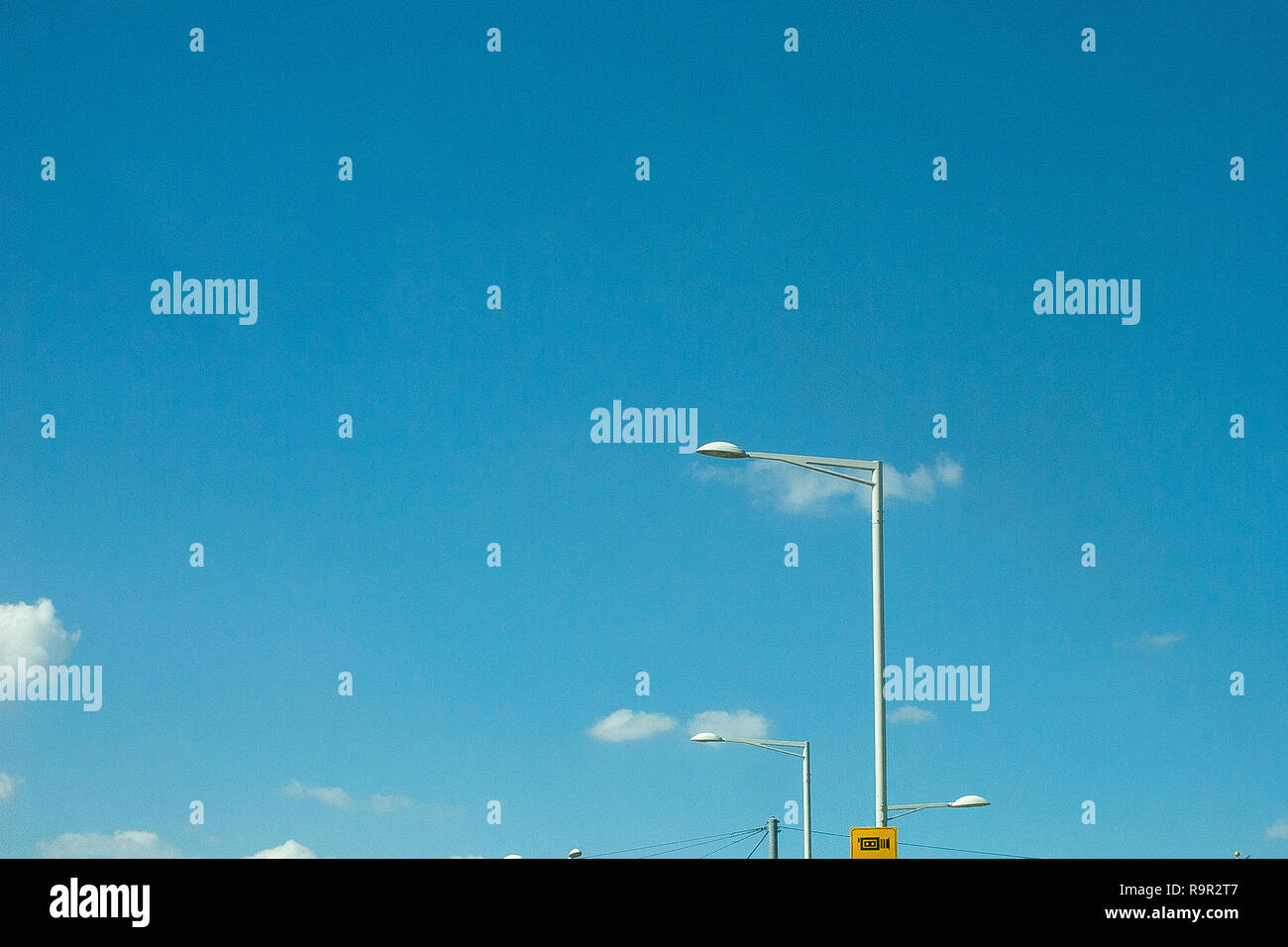 Bright streetlights hi-res stock photography and images - Alamy