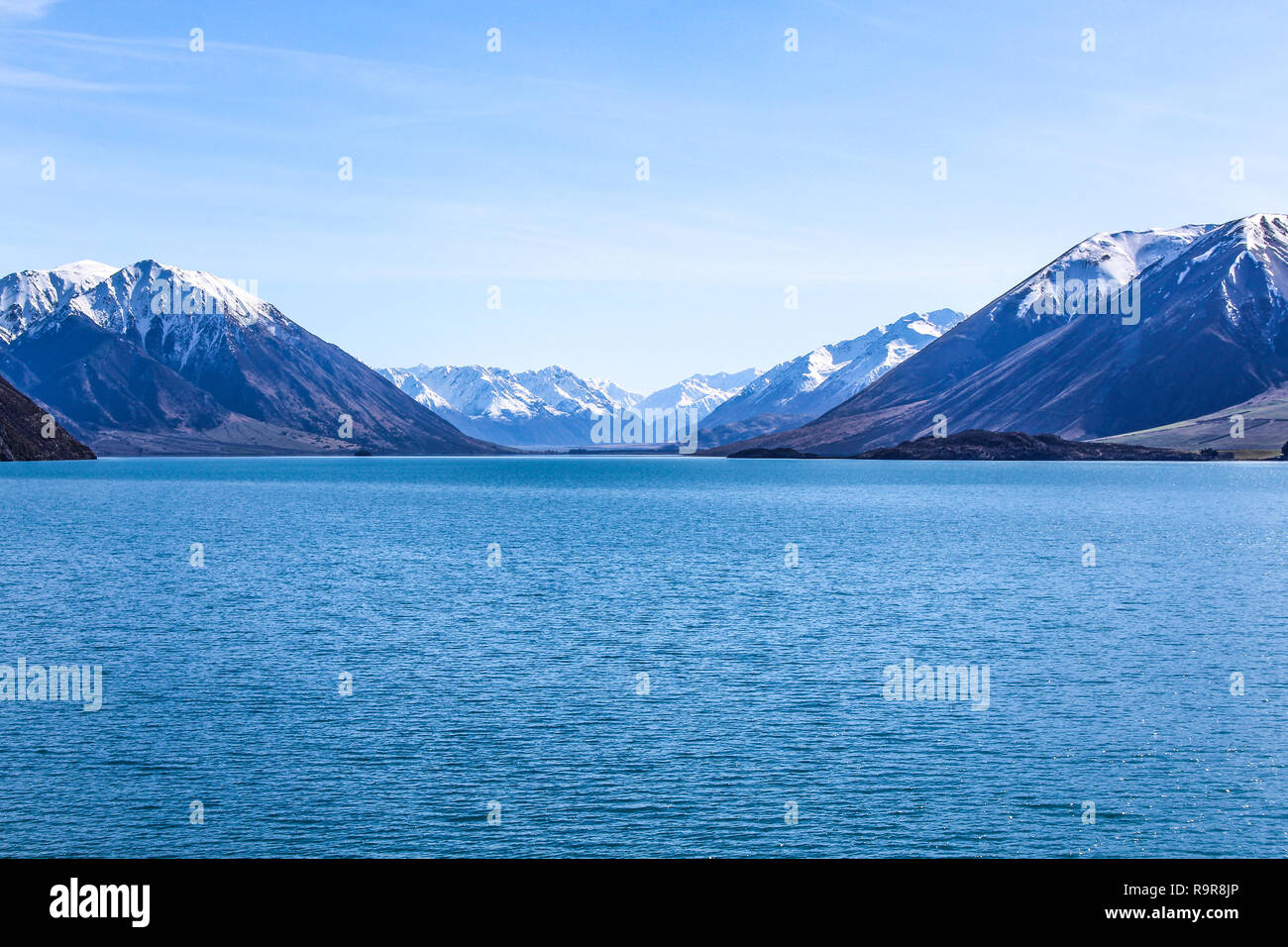 Lake Coleridge in Canterbury, South Island, New Zealand Stock Photo - Alamy