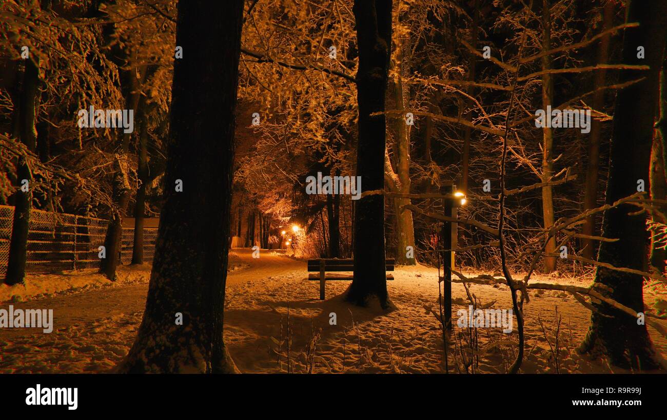 Lamp house winter landscape hi-res stock photography and images - Alamy