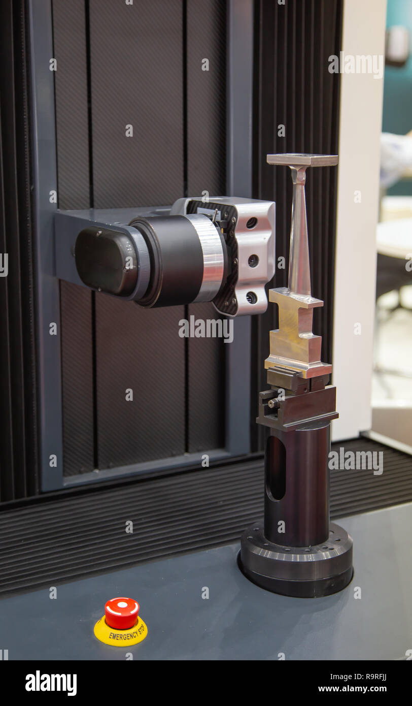 5-axis Coordinate Measuring Machine with analysis software measuring ...