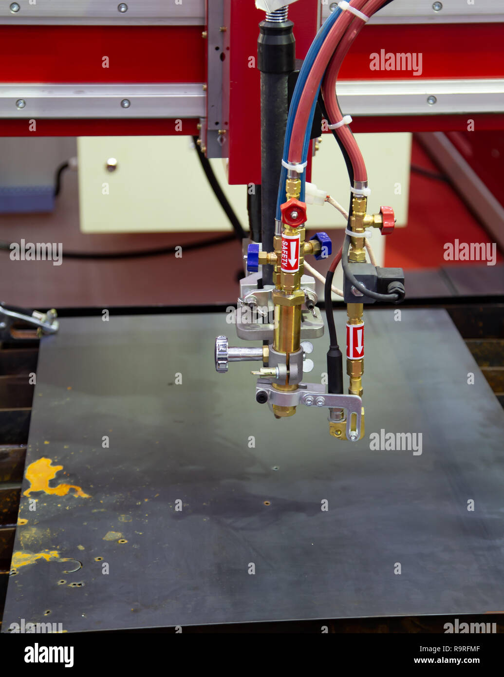 CNC gas plasma cutting machine, Industrial metalwork Stock Photo - Alamy