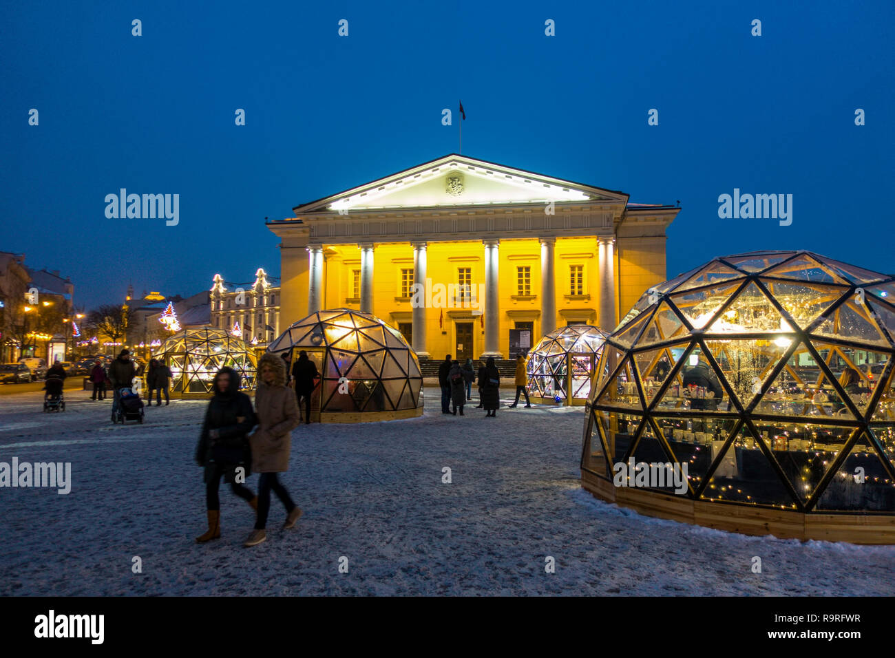 Christmas market in Vilnius Town Hall square. Christmas in Vilnius ...