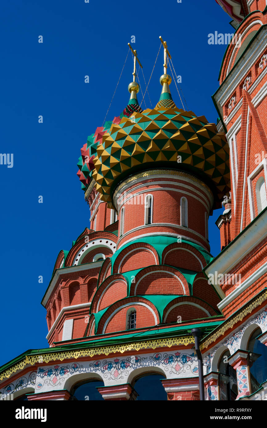 Saint Basil's Cathedral (Sobor Vasiliya Blazhennogo) is a church in Red ... Saint Basil's Cathedral (Sobor Vasiliya Blazhennogo) is a church in Red ...
