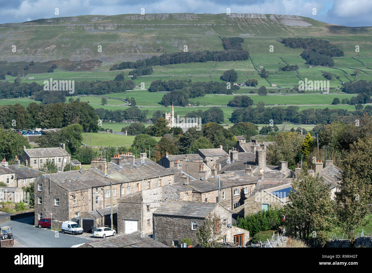 Village of Gayle in Wensleydale, with St Margarets parish Church in ...