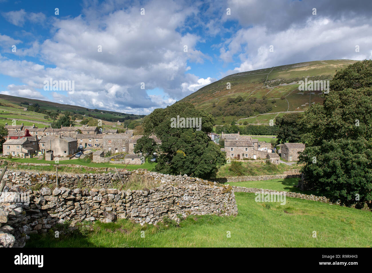 Small hamlet of Thwaite in upper Swaledale, North Yorkshire, UK Stock ...