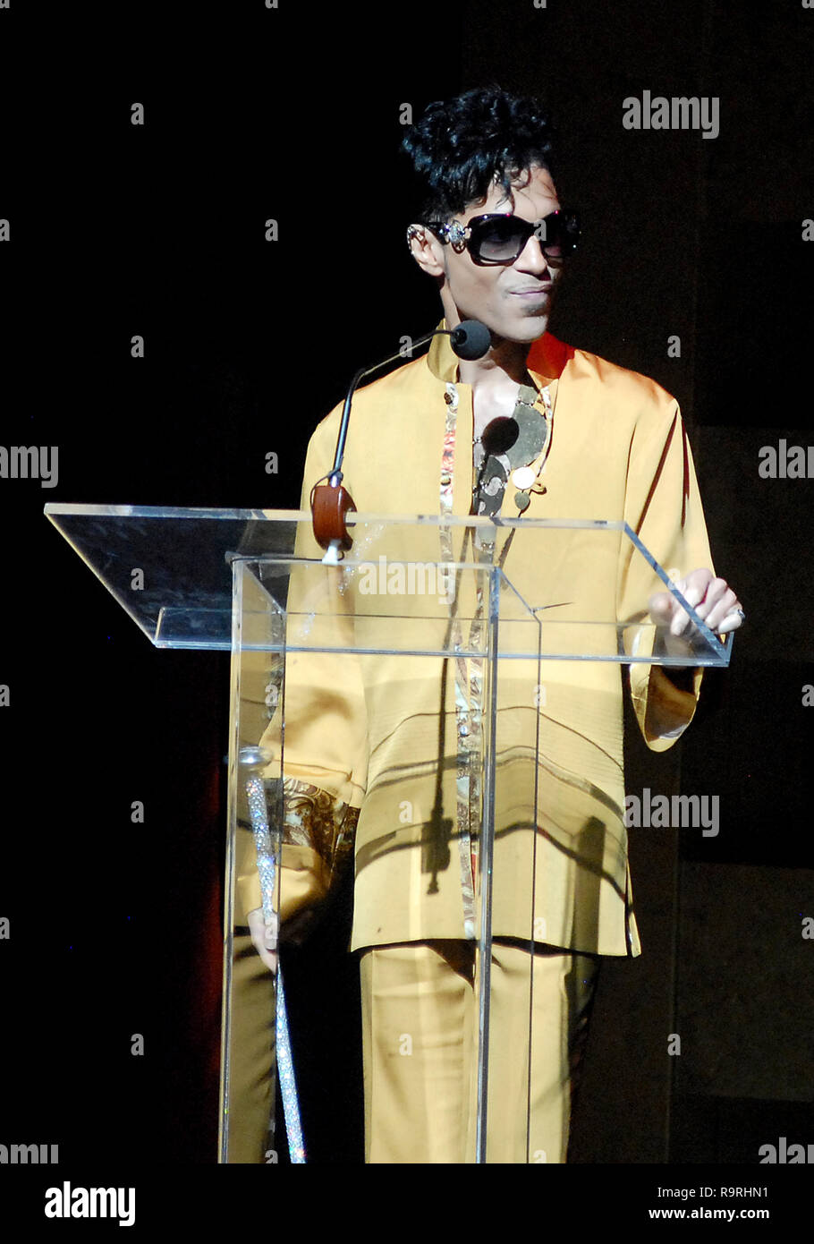 Prince inside at the Apollo Theater 75th Anniversary Gala Benefit ...