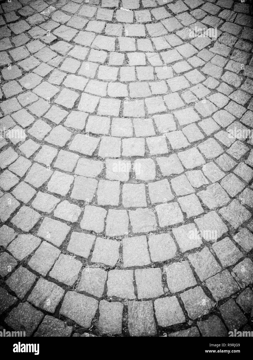 Semi circular structure hi-res stock photography and images - Alamy