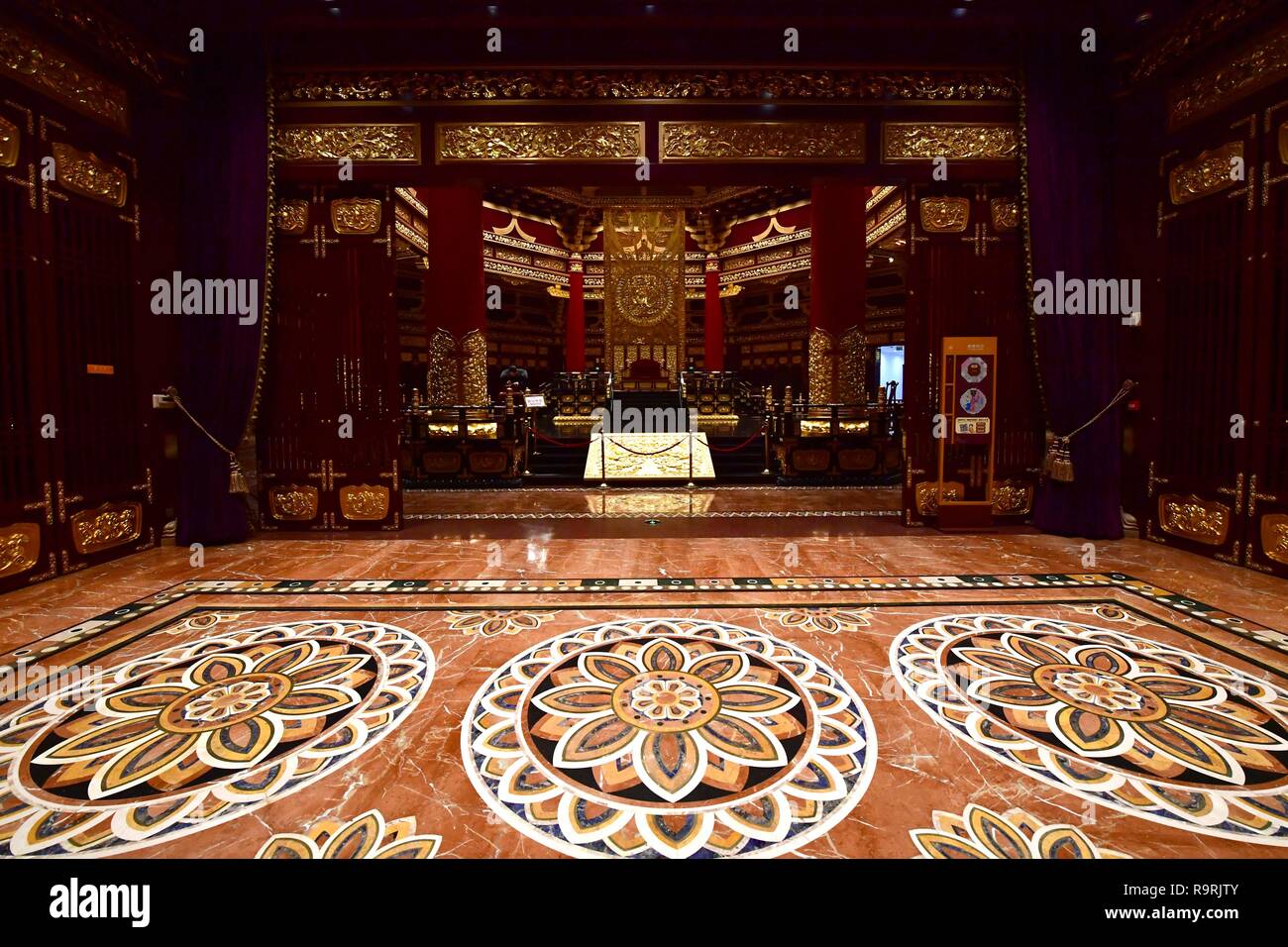 Luoyang city in the sui and tang dynasties hi-res stock photography and ...