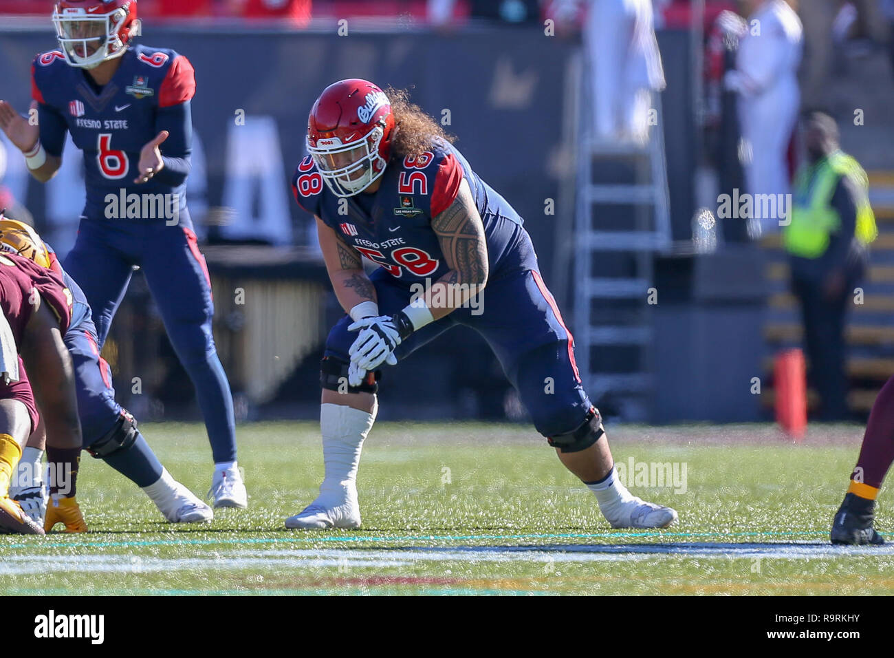 LAS VEGAS, NV - DECEMBER 15: Fresno State Bulldogs offensive lineman ...