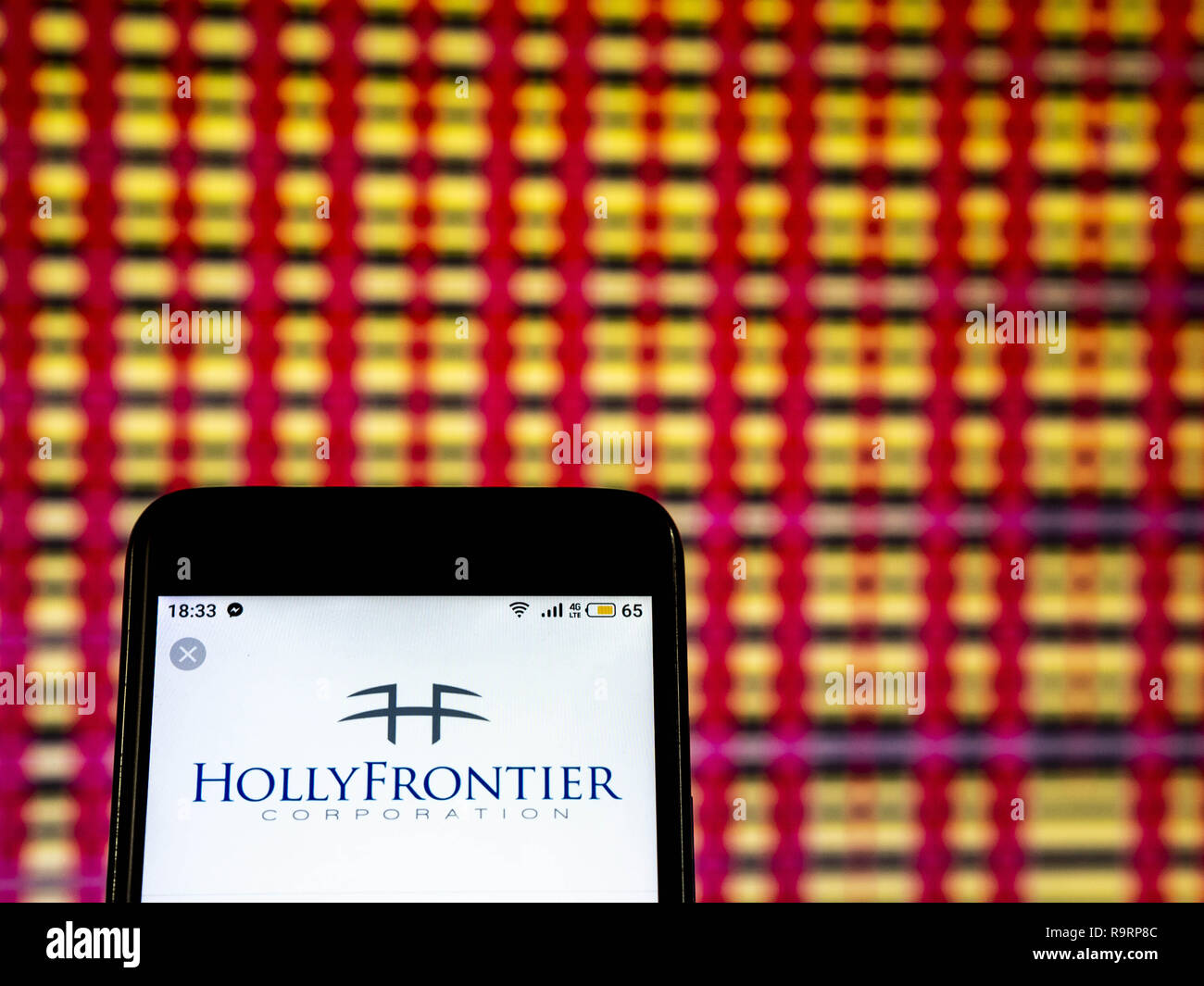 Hollyfrontier logo hi-res stock photography and images - Alamy
