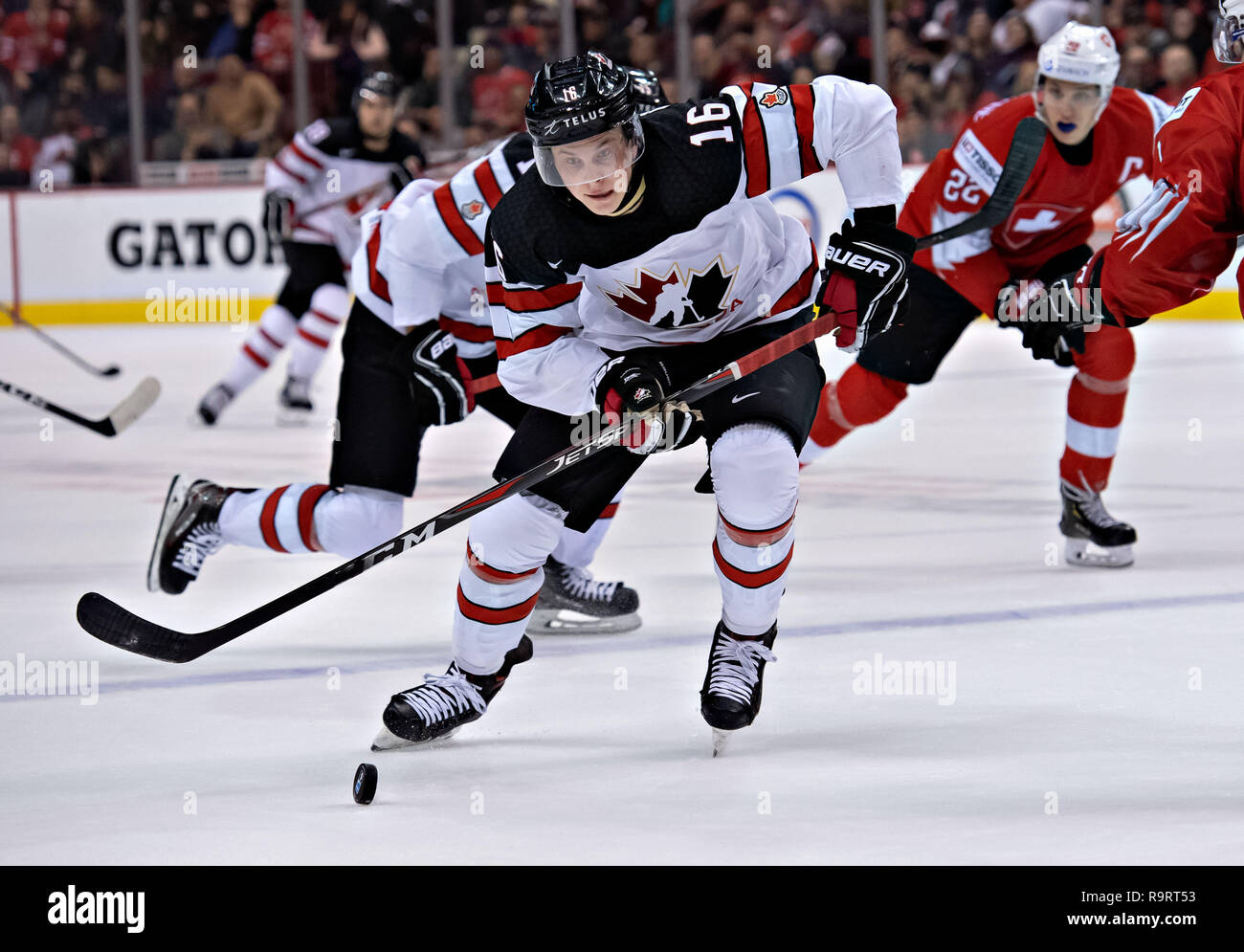 Mackenzie entwistle hi-res stock photography and images - Alamy