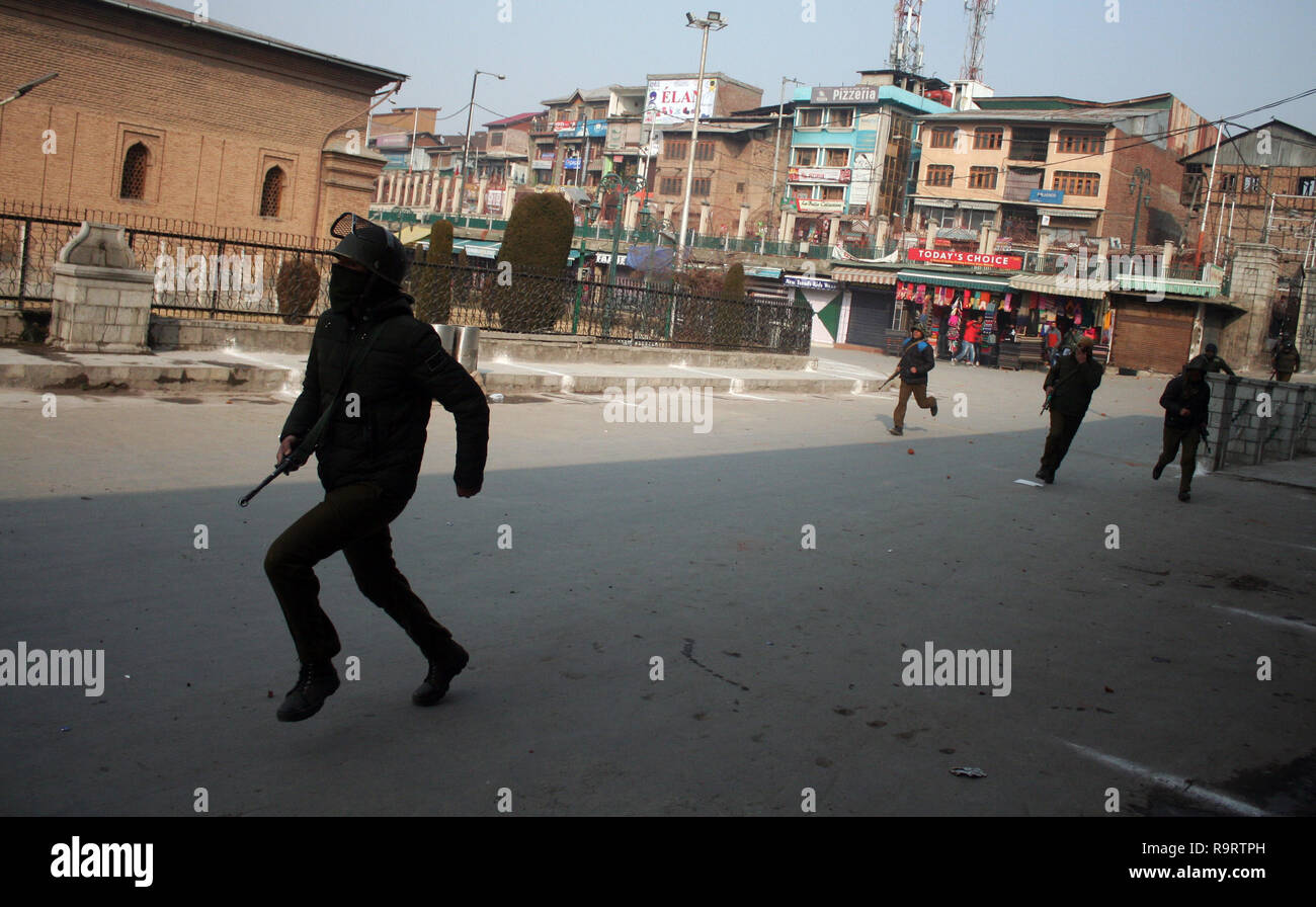 Fire chasing hi-res stock photography and images - Alamy