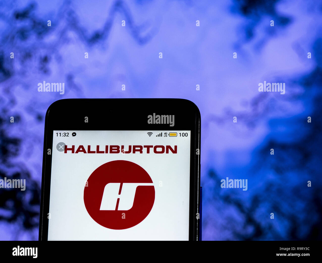 Halliburton Sign High Resolution Stock Photography and Images - Alamy
