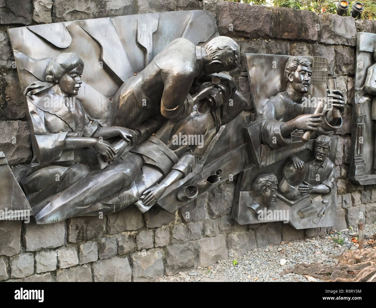 A bronze tableux of Dr. Jose Rizal, as an Opthalmologist where he ...
