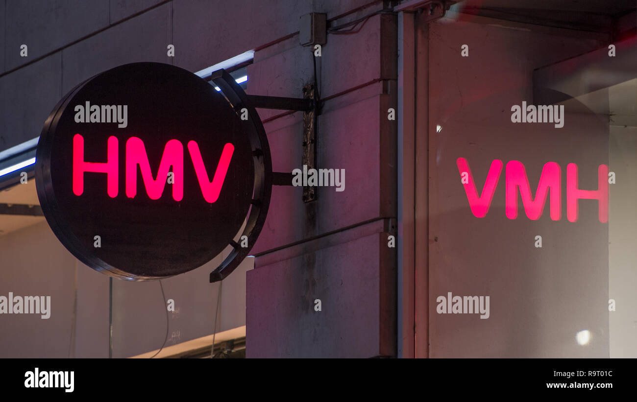 Argyle street glasgow sign hi-res stock photography and images - Alamy