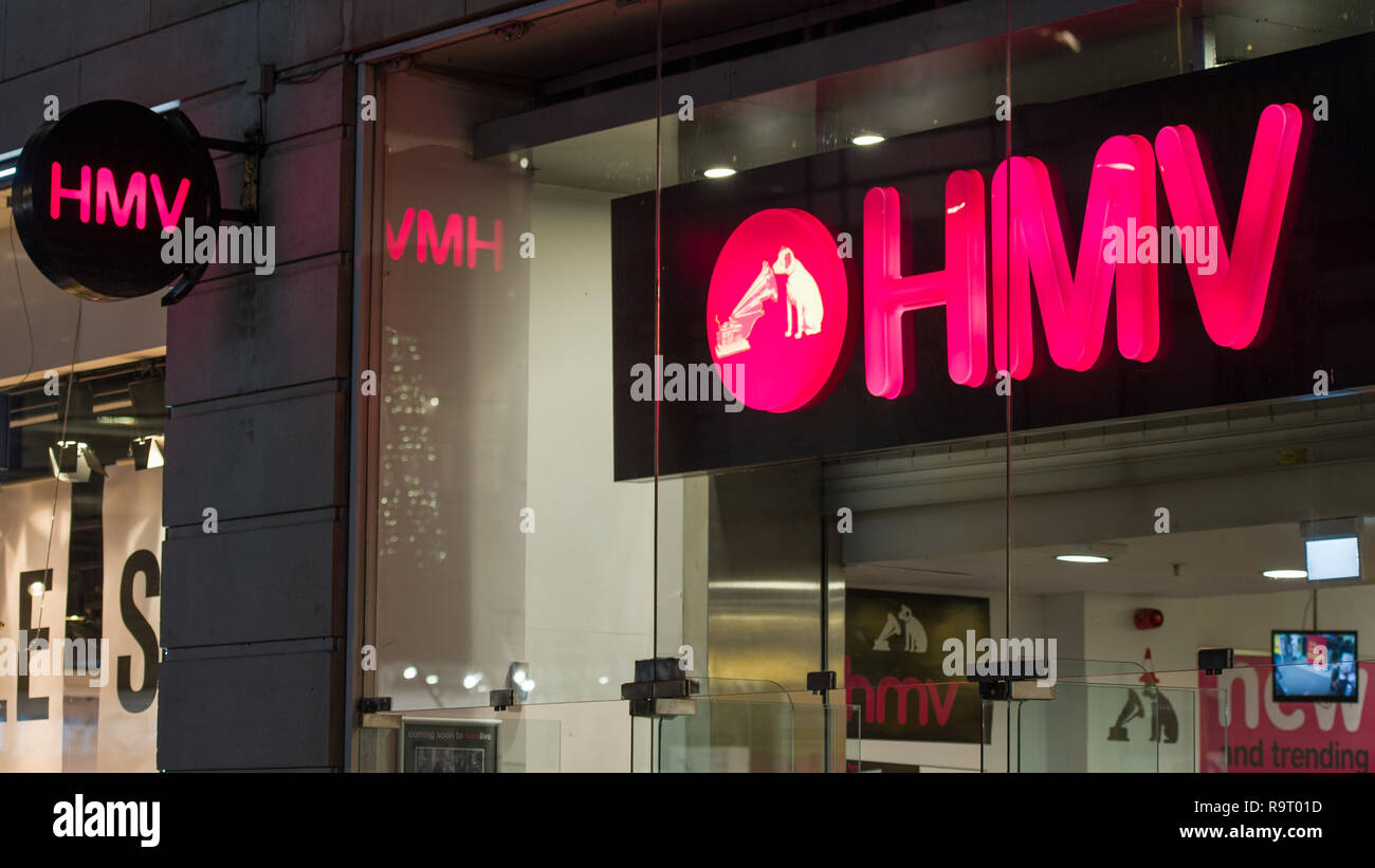 Argyle street glasgow sign hi-res stock photography and images - Alamy