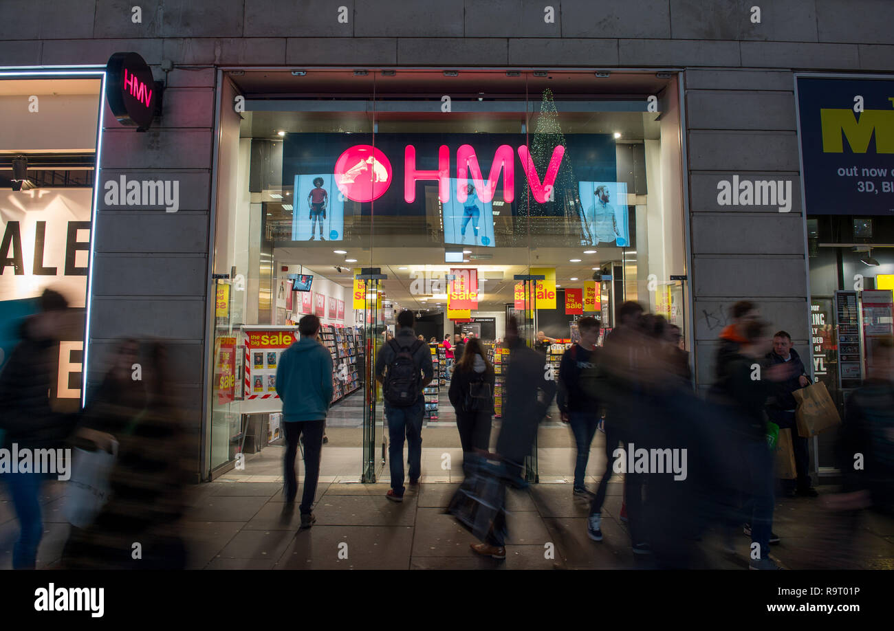 Argyle street glasgow sign hi-res stock photography and images - Alamy