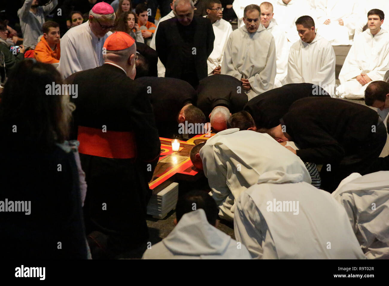 Taize cross hi-res stock photography and images - Alamy