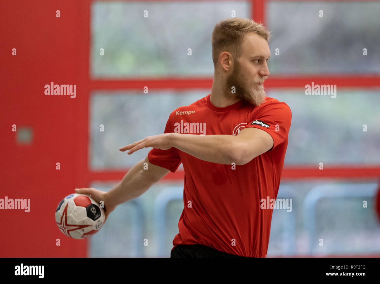 Barsinghausen, Germany. 29th Dec, 2018. Handball: WM, national team ...