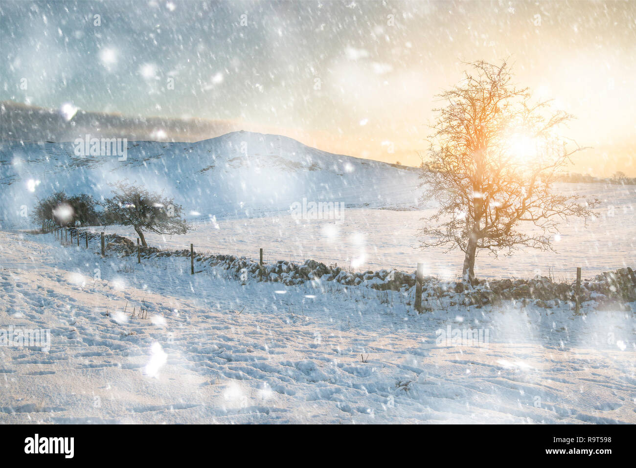 Sunrise over snow covered hi-res stock photography and images - Alamy
