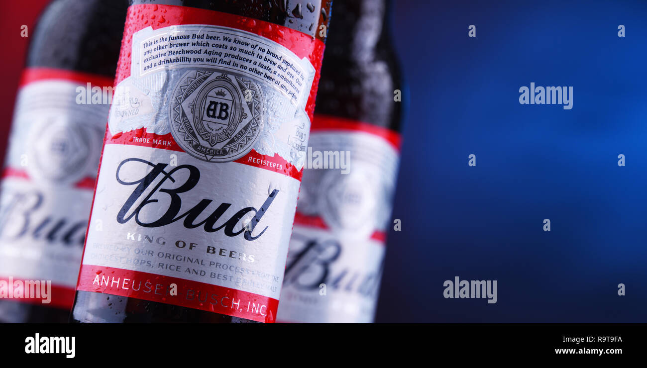 Bottles of bud hi-res stock photography and images - Alamy