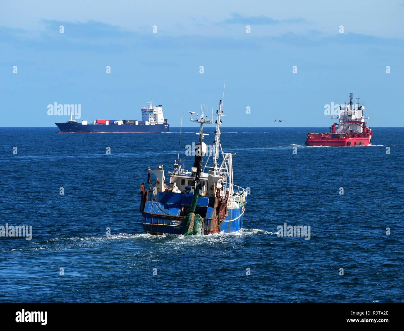 Ships At Sea Stock Photo - Alamy