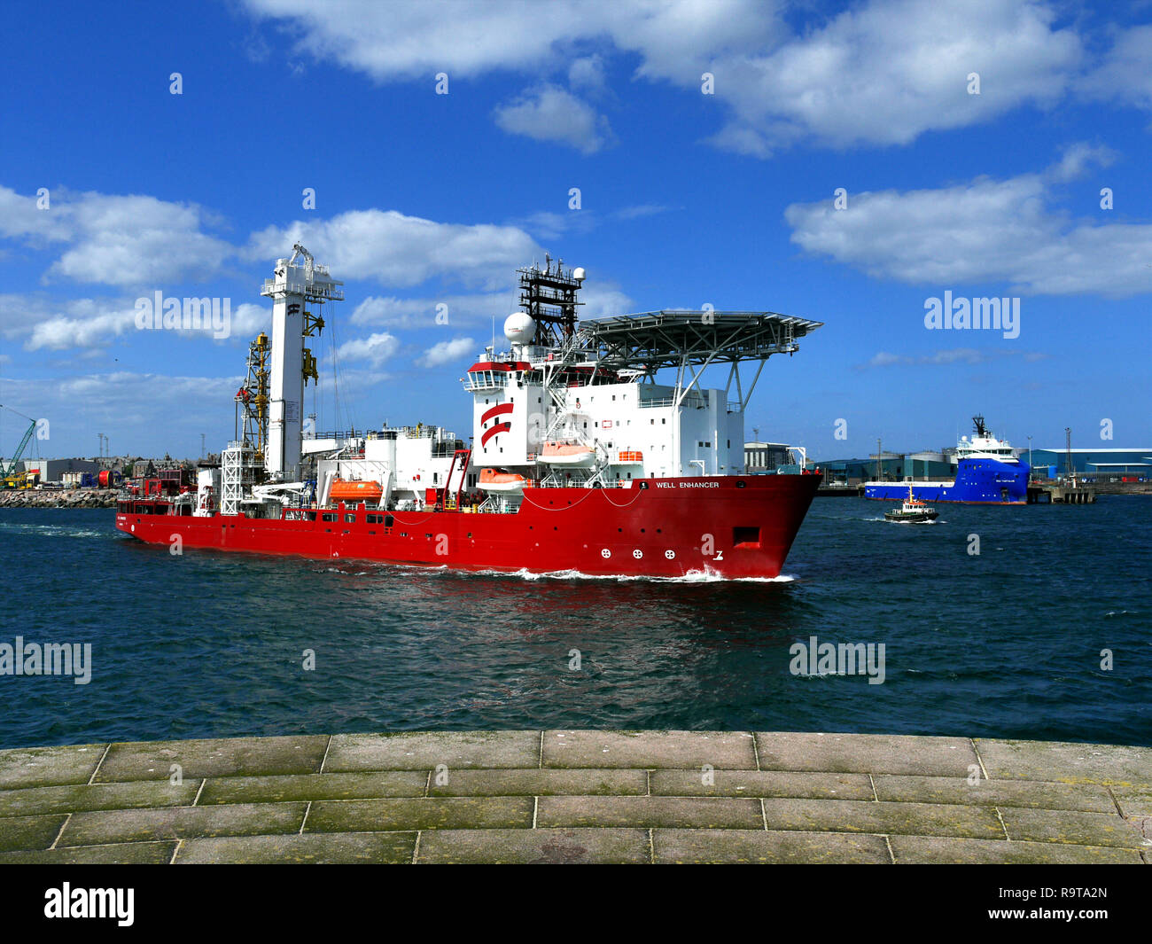 Well Intervention Vessel Stock Photo - Alamy