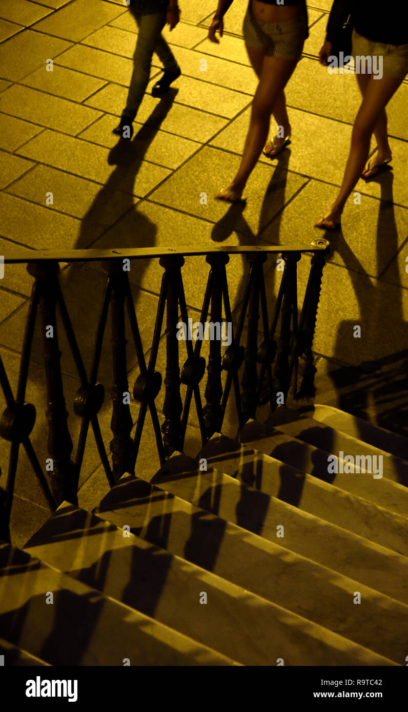 Shadows of balance hi-res stock photography and images - Alamy