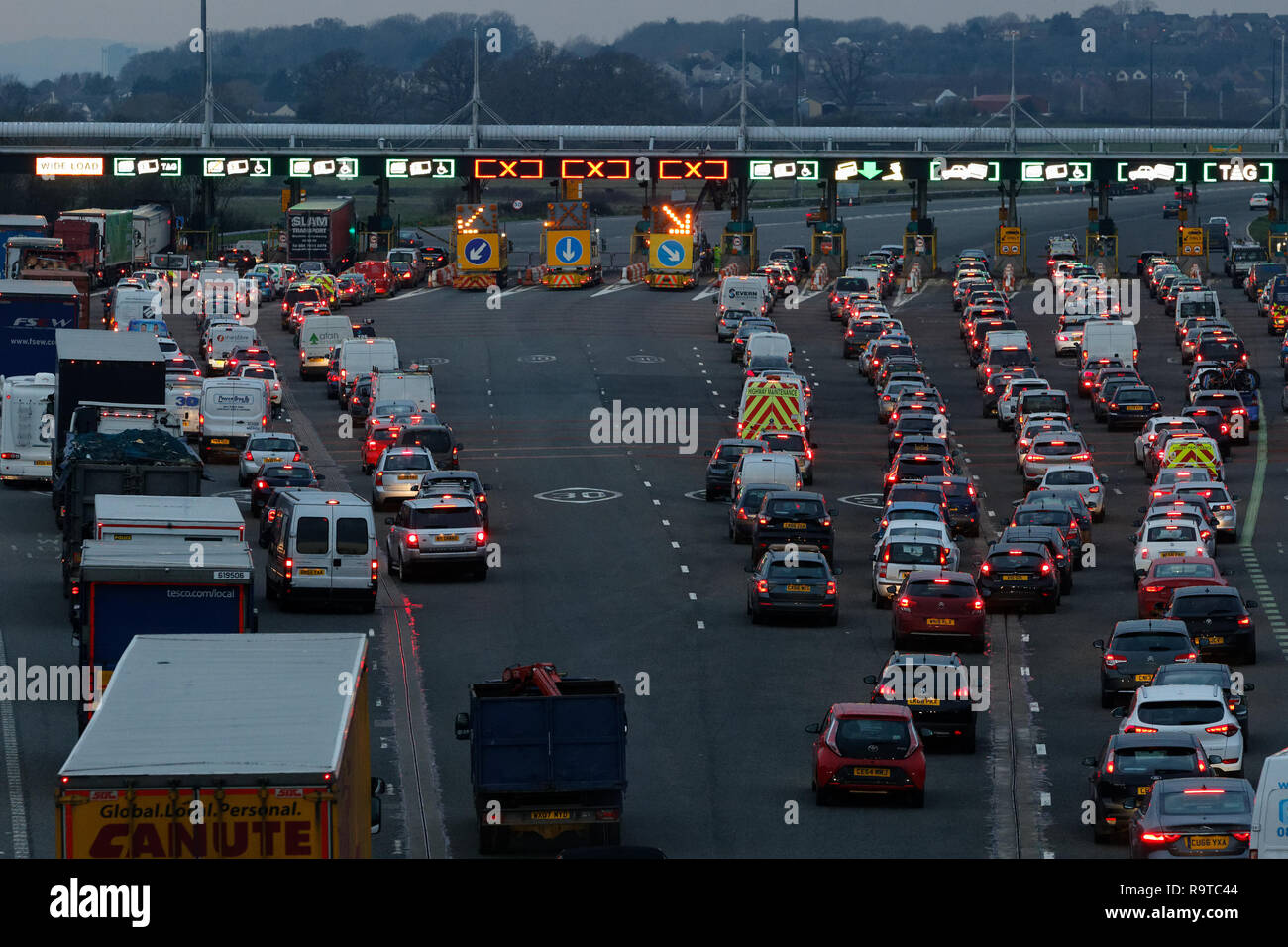 Pictured: Long queues of cars at the Severn Bridge tolls on the ...
