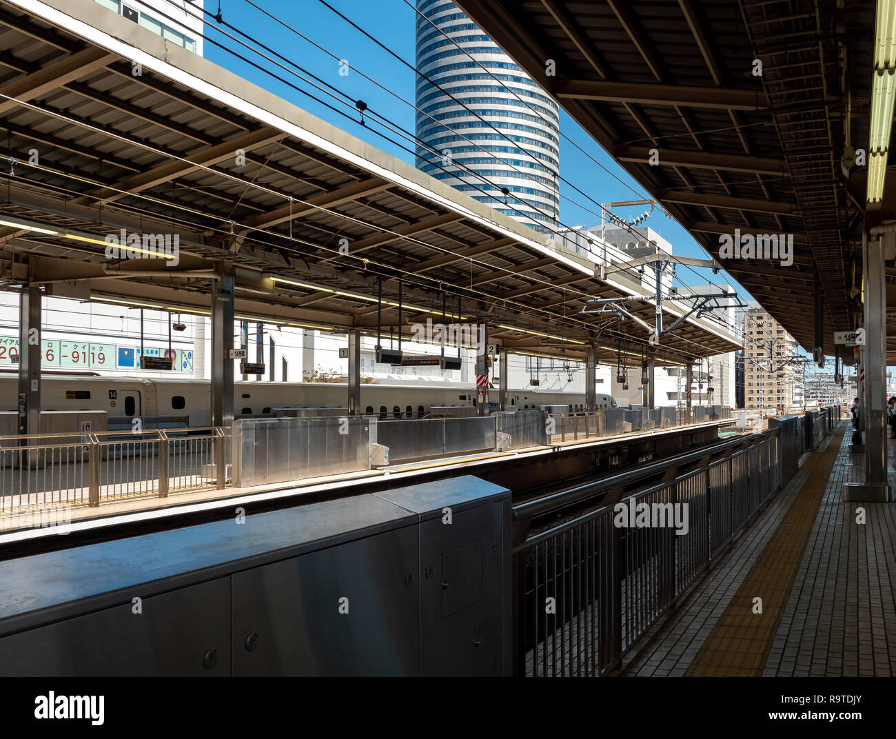 Train Station Shin Yokohama Japan Stock Photo - Alamy